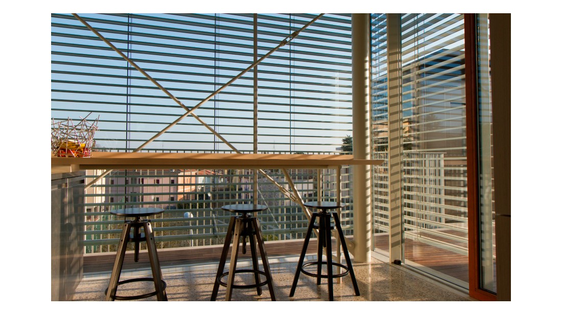 90MM ESSE - case history